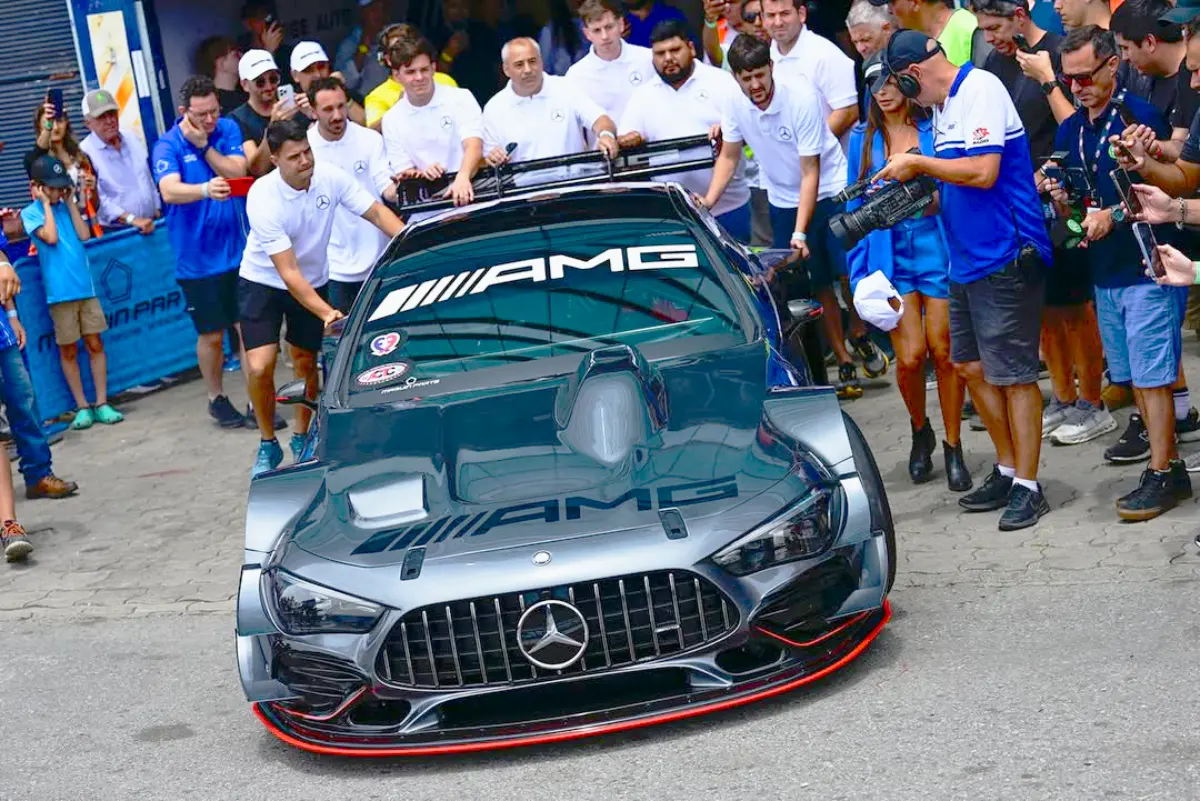 Mercedes-Benz y una prueba clave para mejorar la aerodinámica | SoloTC